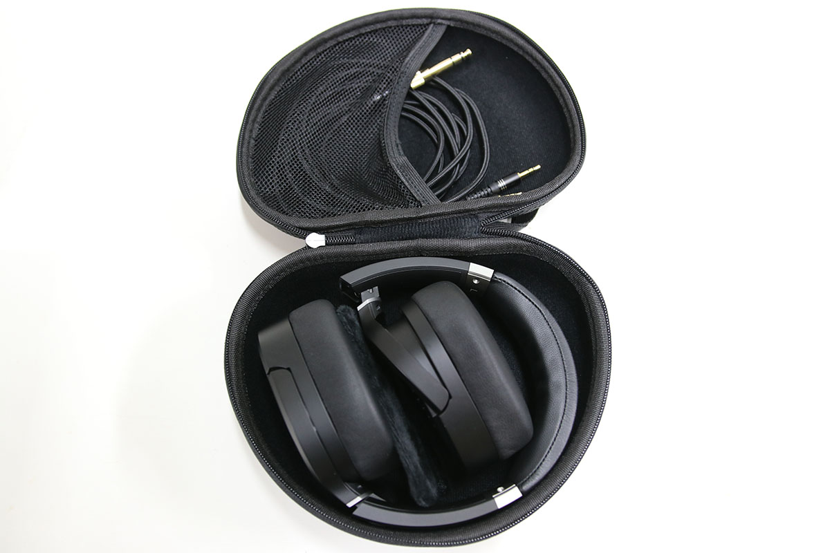 Audeze LCD-1 Review : Killer Planars for $399 - Headphone Dungeon