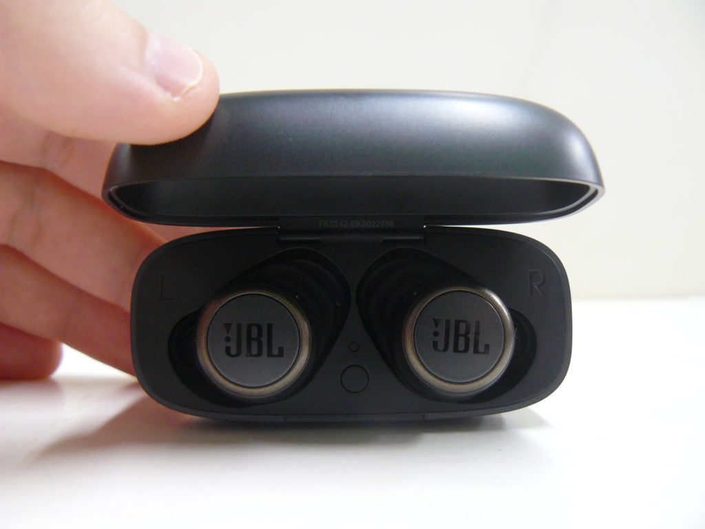 JBL Live 300 TWS True Wireless Review - Headphone Dungeon