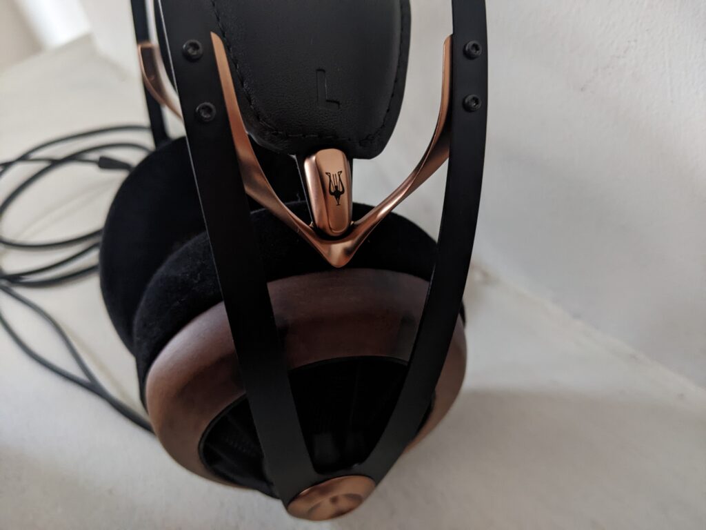 Meze Audio 109 PRO Review - Headphone Dungeon