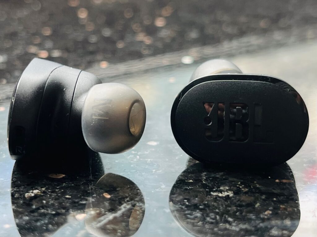 Jbl Tune Buds Review Headphone Dungeon