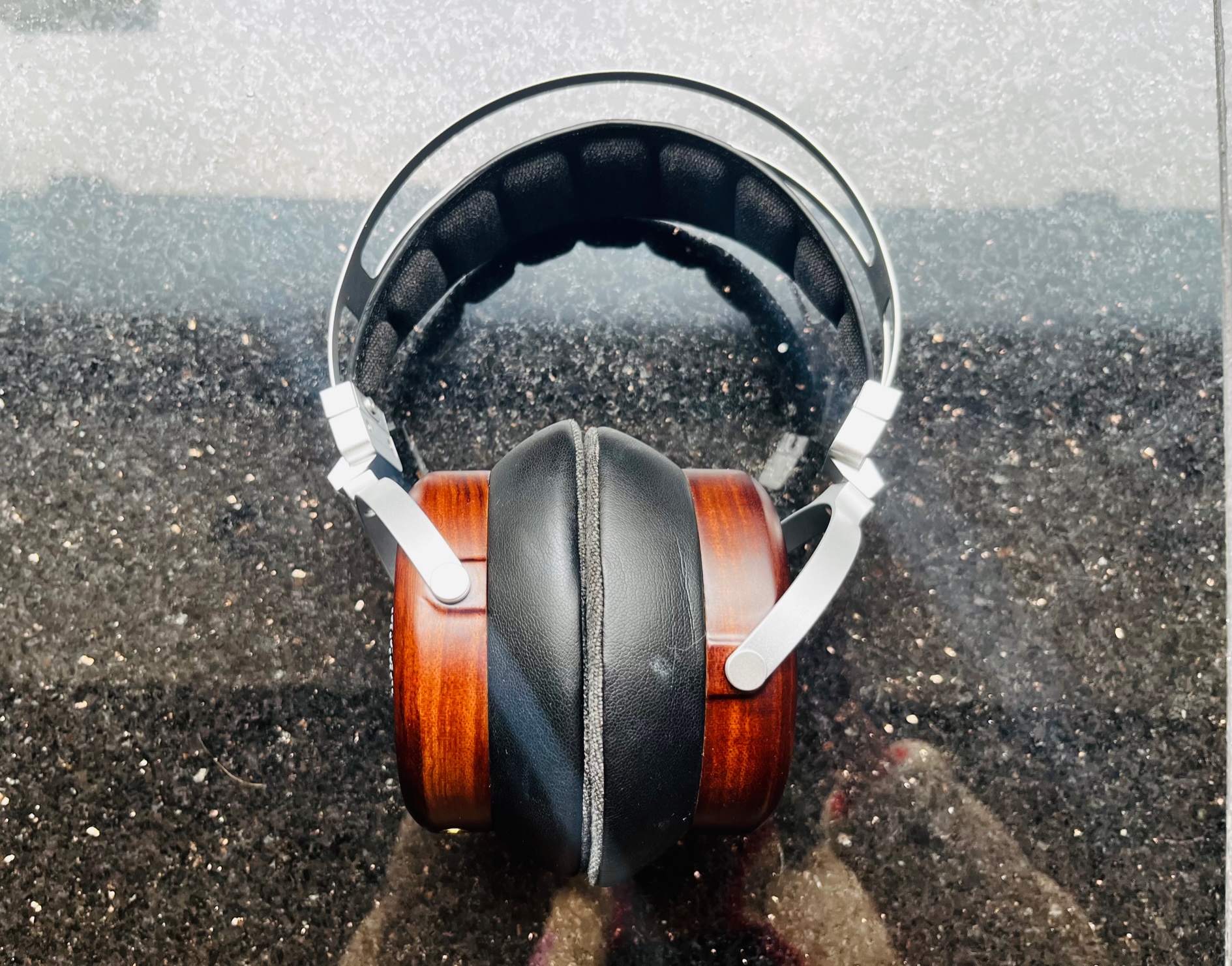 Sivga LUAN Review - Headphone Dungeon