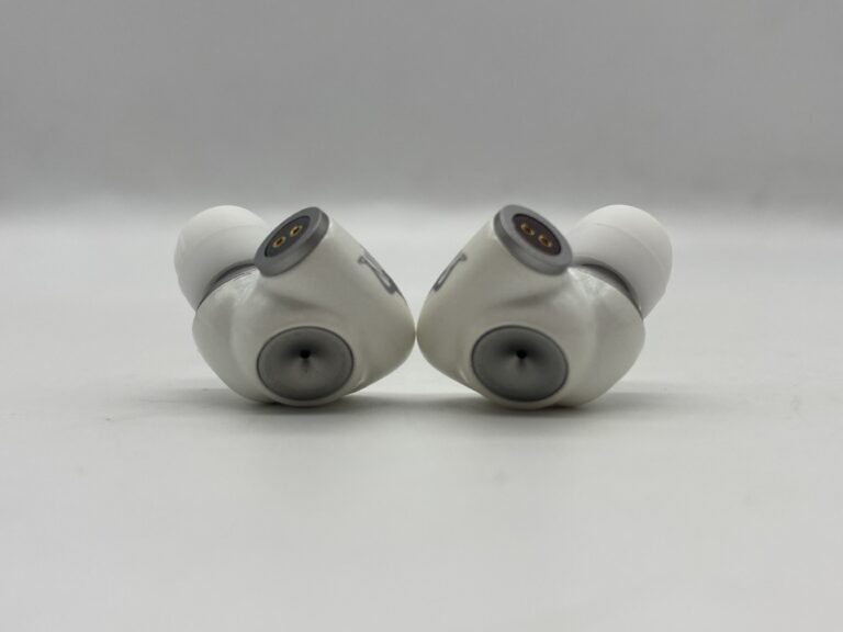 Meze Alba Review - Headphone Dungeon