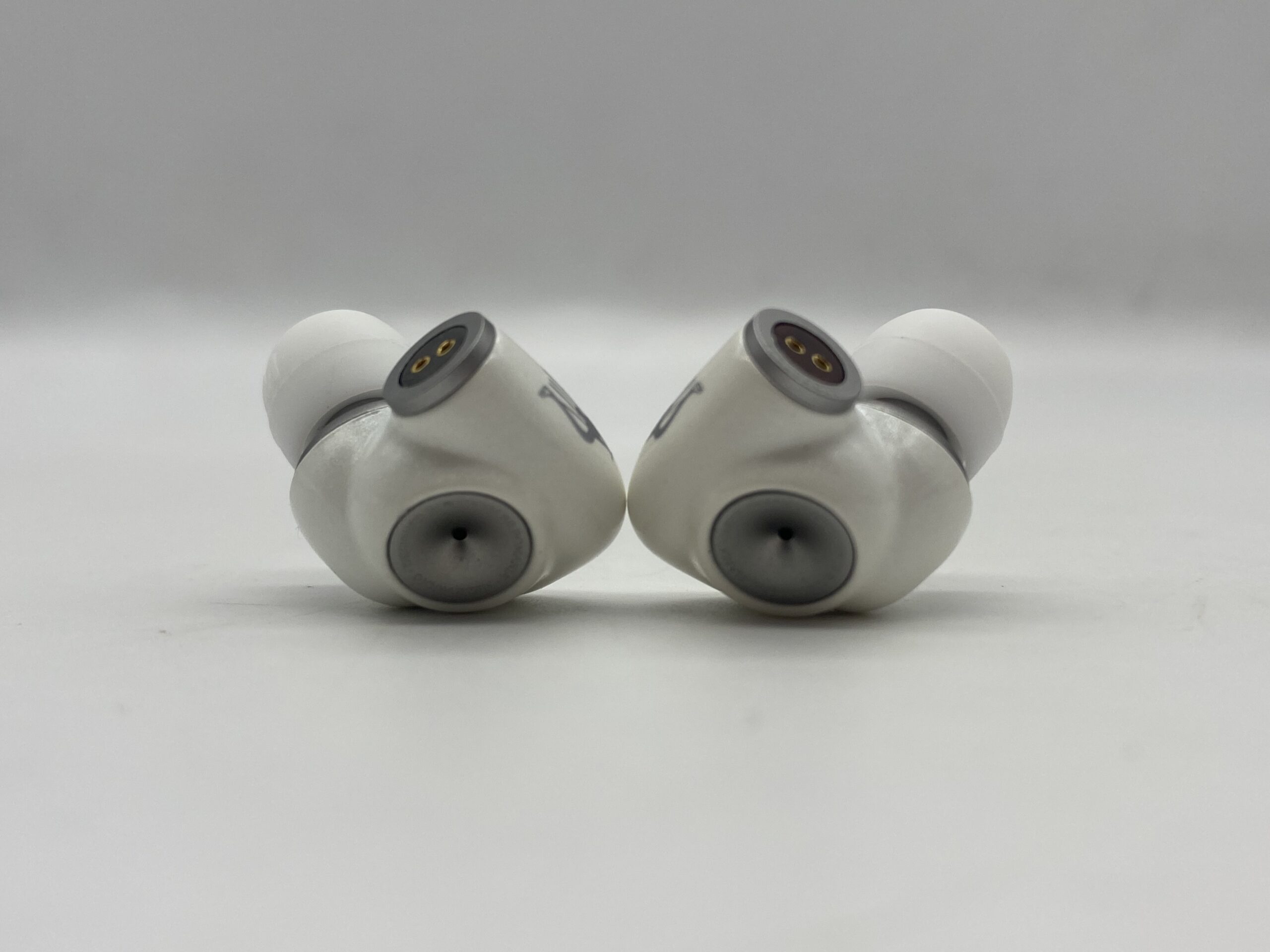 Meze Alba Review - Headphone Dungeon