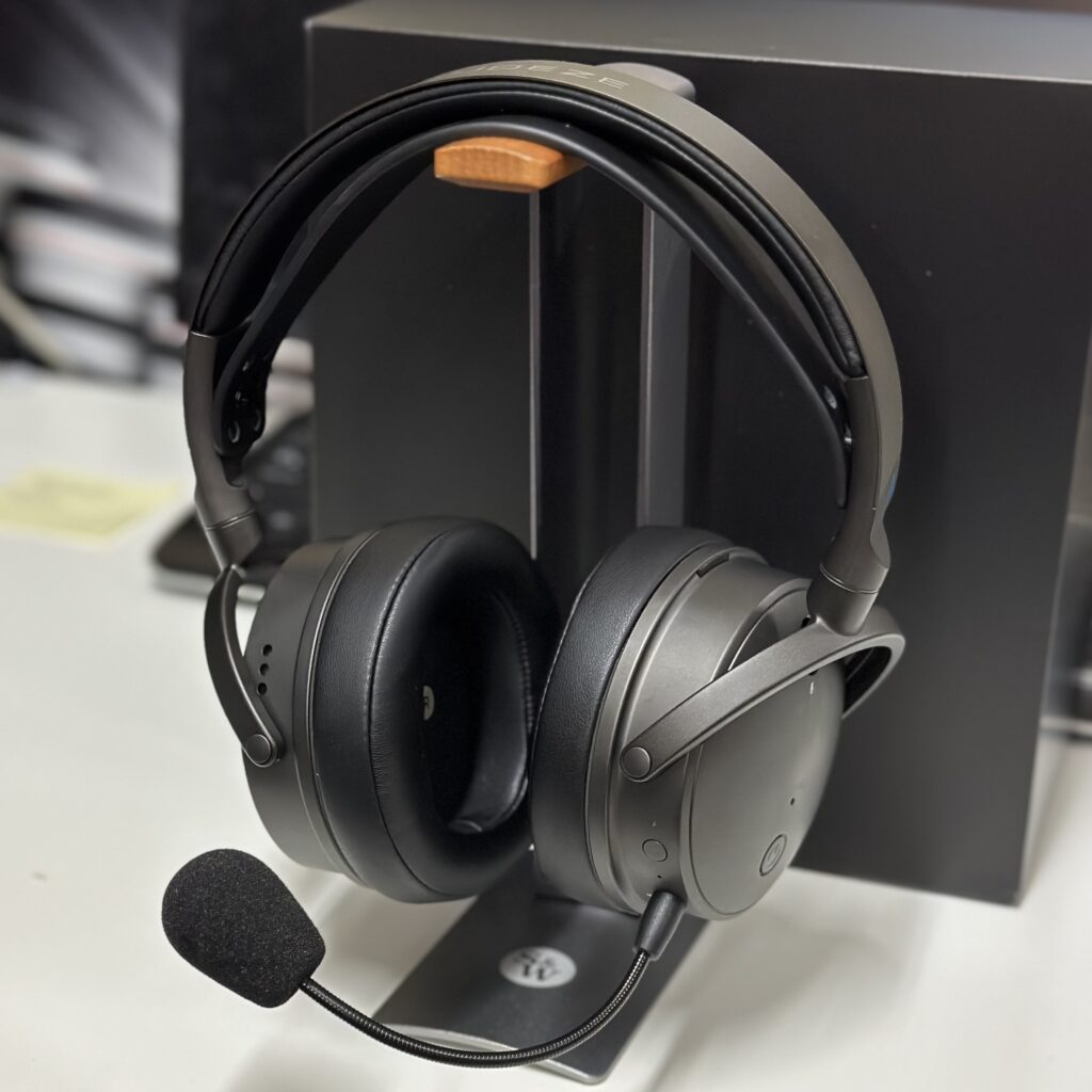 Audeze Maxwell vs. beyerdynamic MMX 300 Pro: Gaming Headset Comparison ...