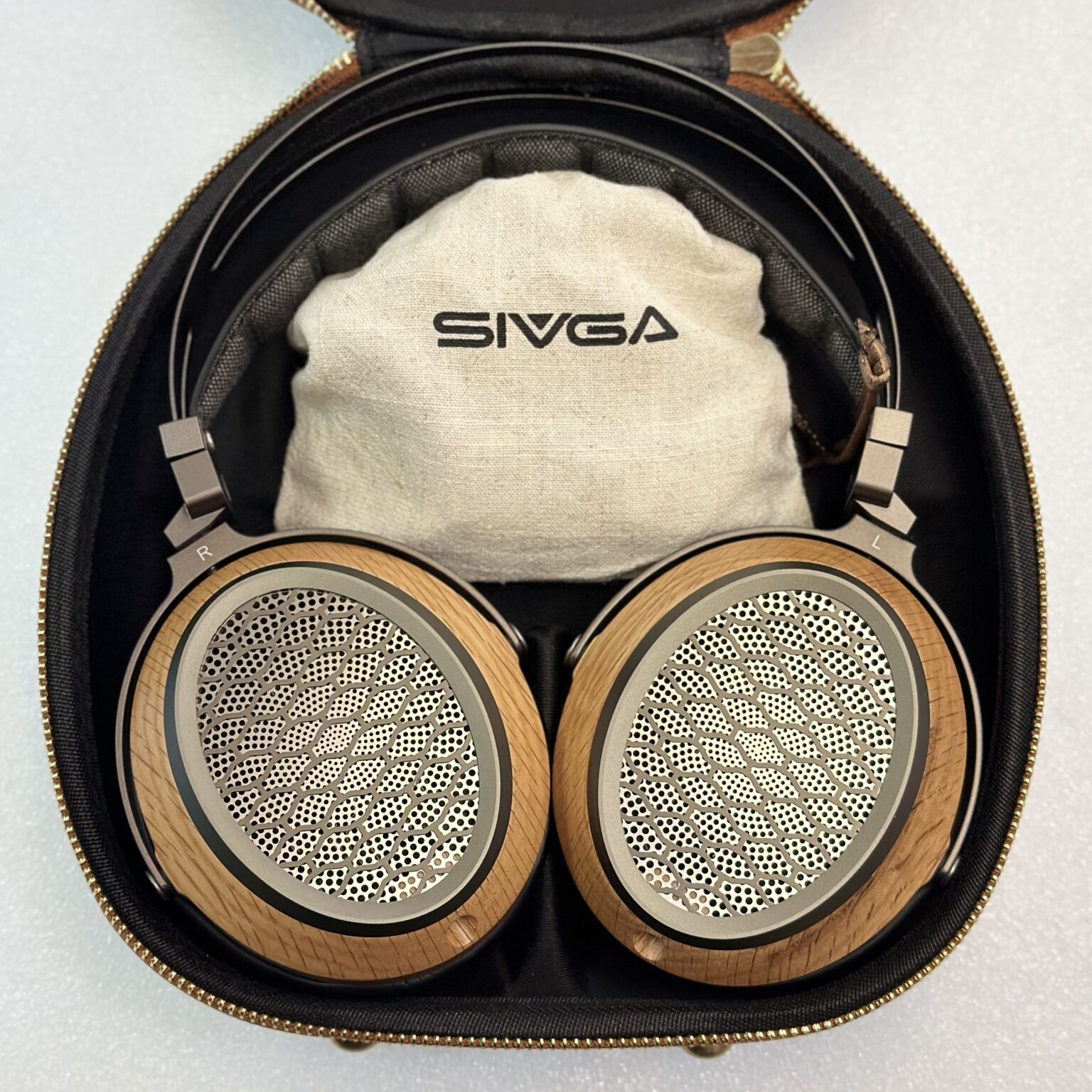 Sivga P2 Pro Review - Headphone Dungeon