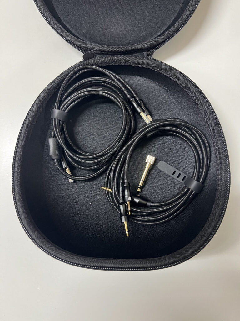 Fiio FT1 Review: Budget Closed-Back Excellence Meets Premium Features