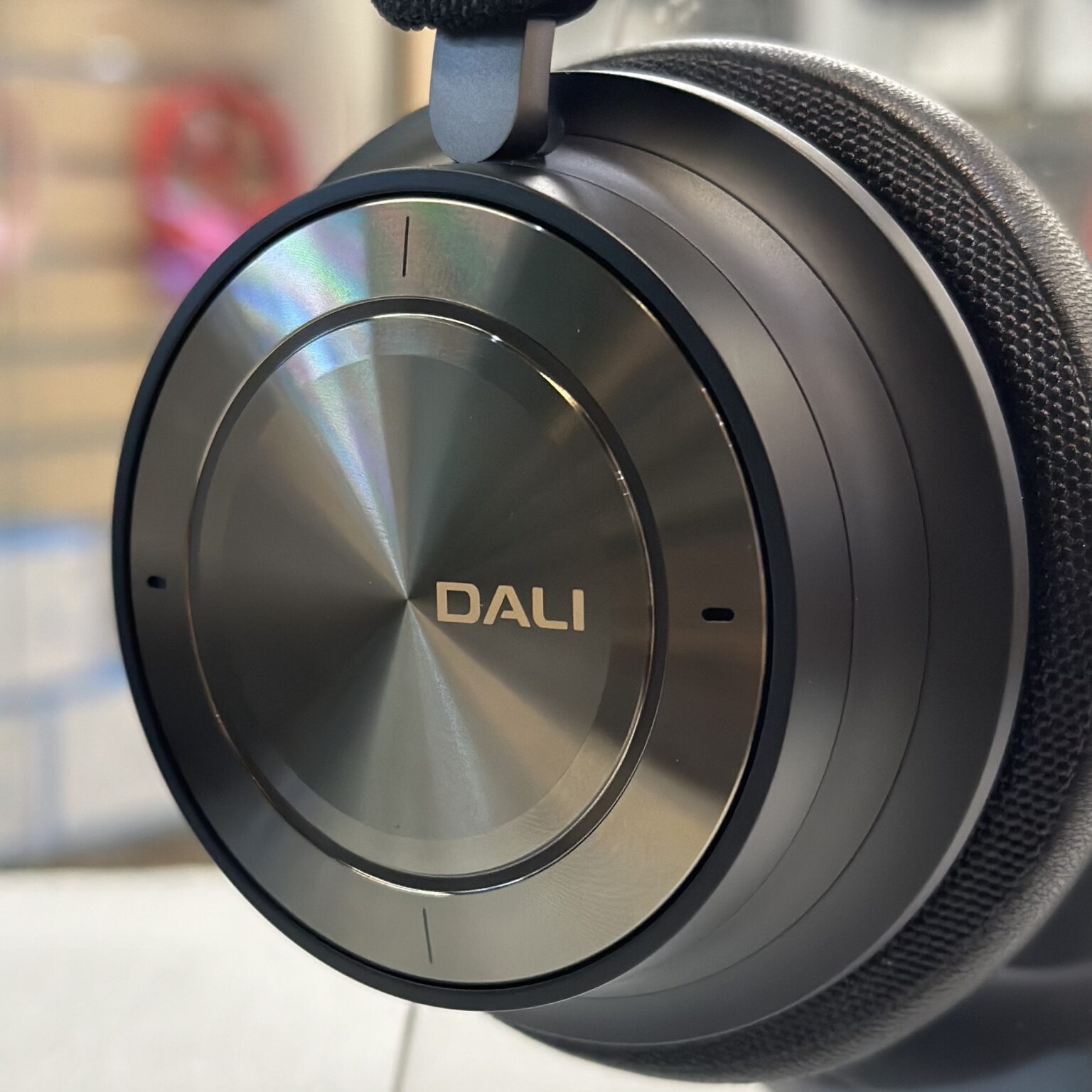 Dali-IO 8 Review - Headphone Dungeon