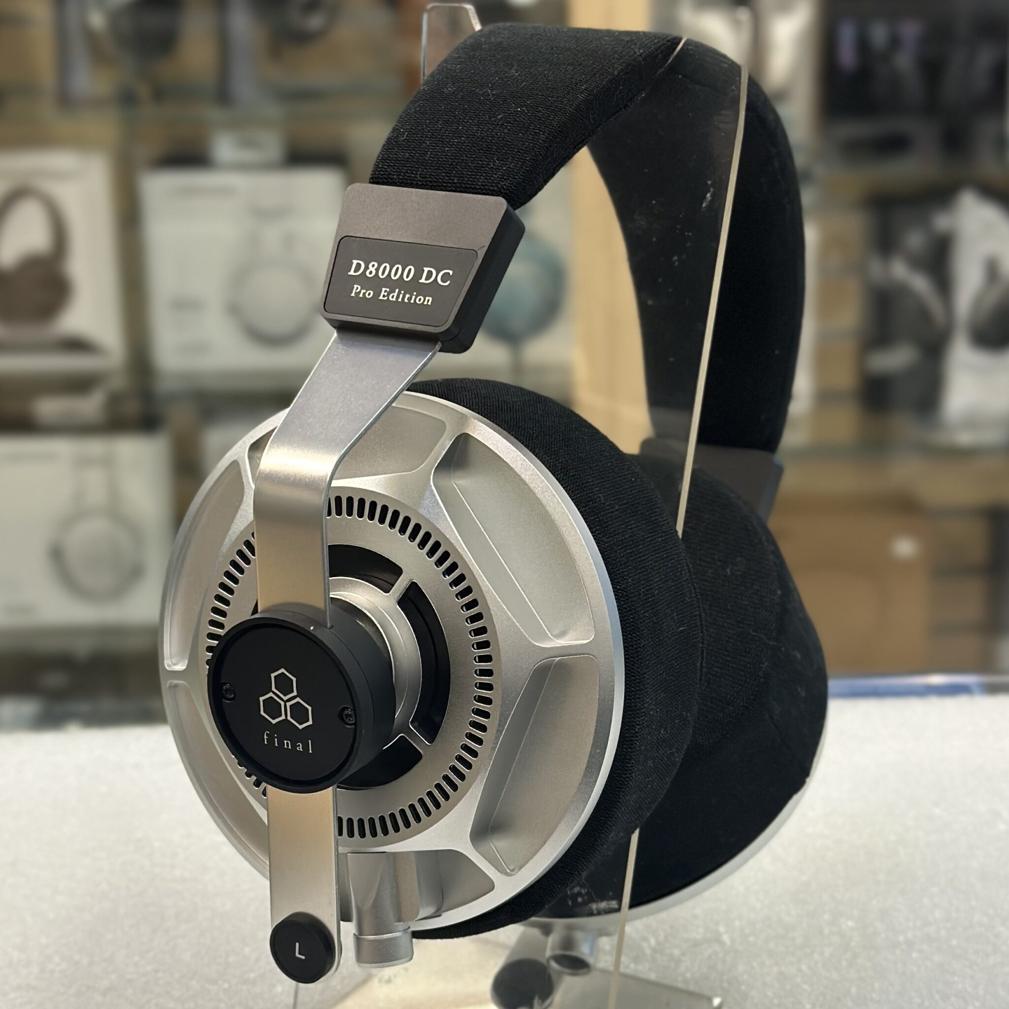 Final Audio D8000 DC Pro Edition Headphone Review - Headphone Dungeon