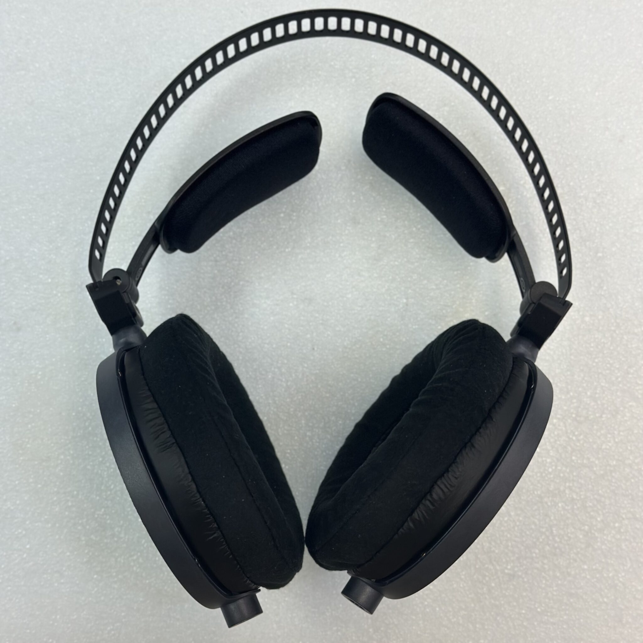 Audio-Technica Comparison: R70xa vs. R70x - Headphone Dungeon