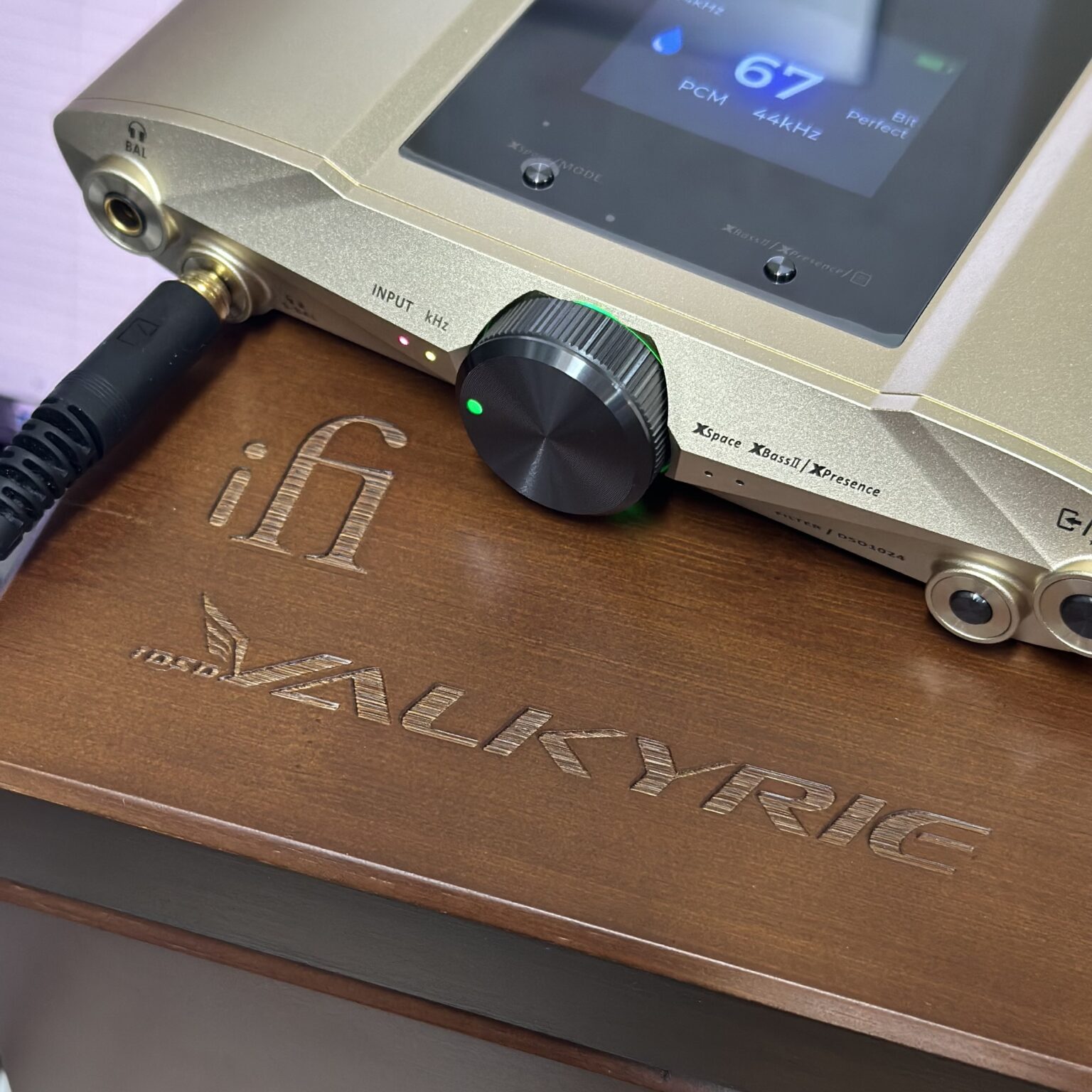 iFi iDSD Valkyrie DAC/Amp Review - Headphone Dungeon